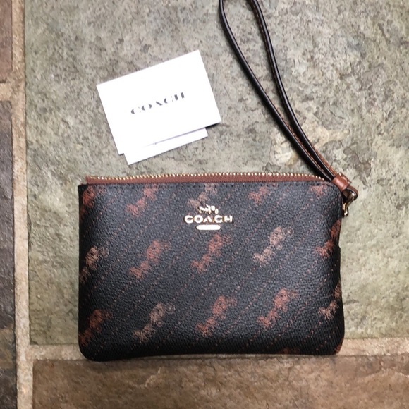Coach | Bags | Coach Jax Wristlet Corner Zip Purse New With Tags Black ...